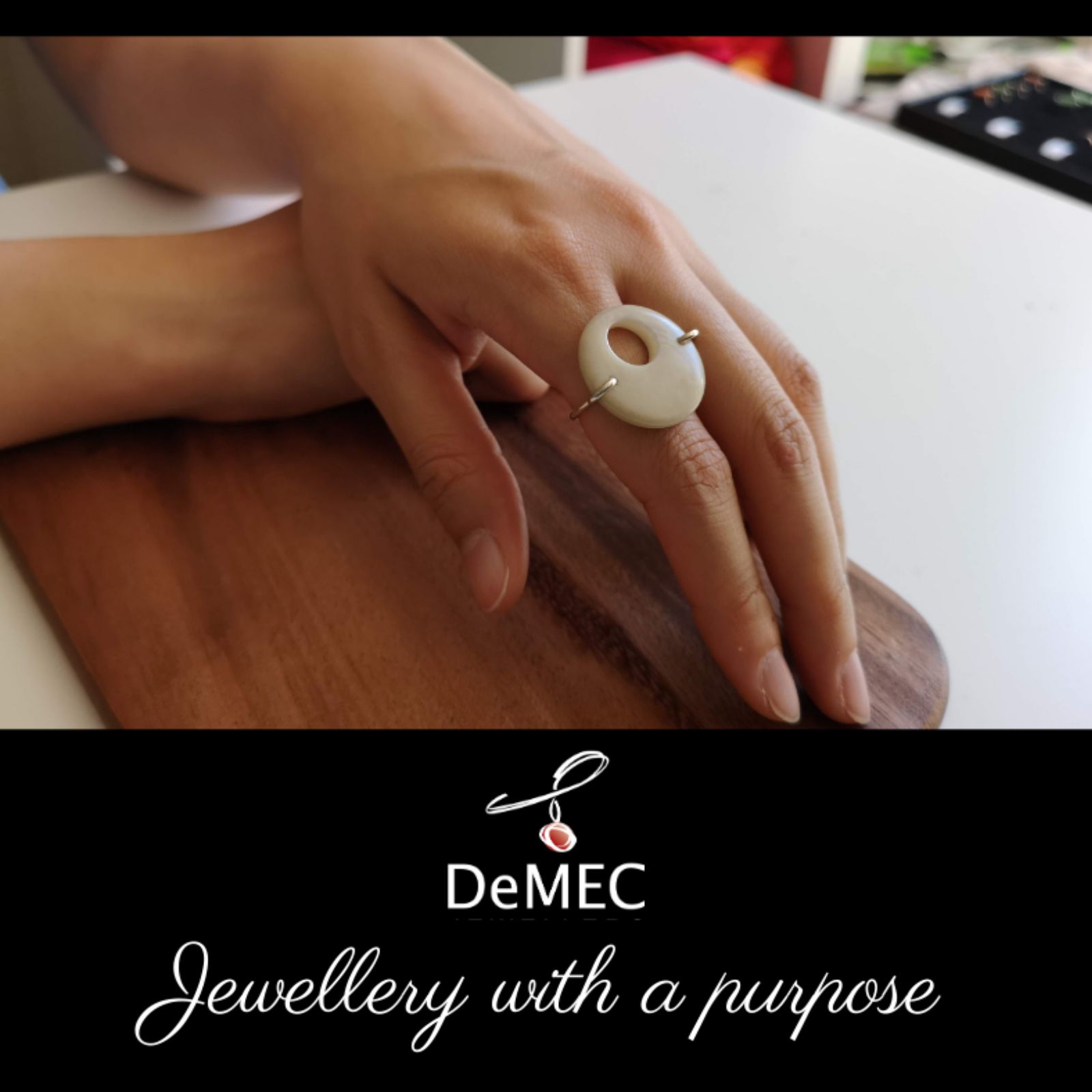 DeMEC Jewellers - Greenwich Market